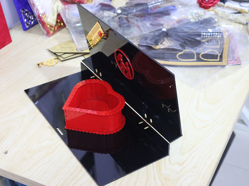 Laser Cut Acrylic Heart Gift Box for Valentines Day and Anniversary ...