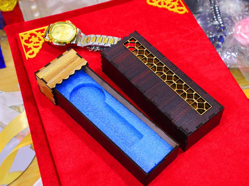 Laser Cut Decorative Wrist Watch Box Wooden Gift Box Idea | Vectors File