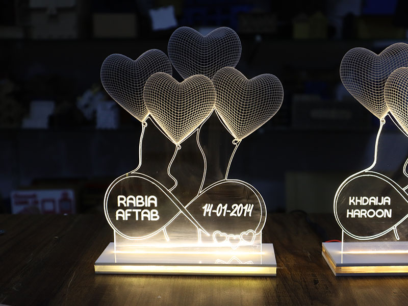 Laser Cut Balloon Heart 3D Illusion Lamp Design with Base | Vectors File