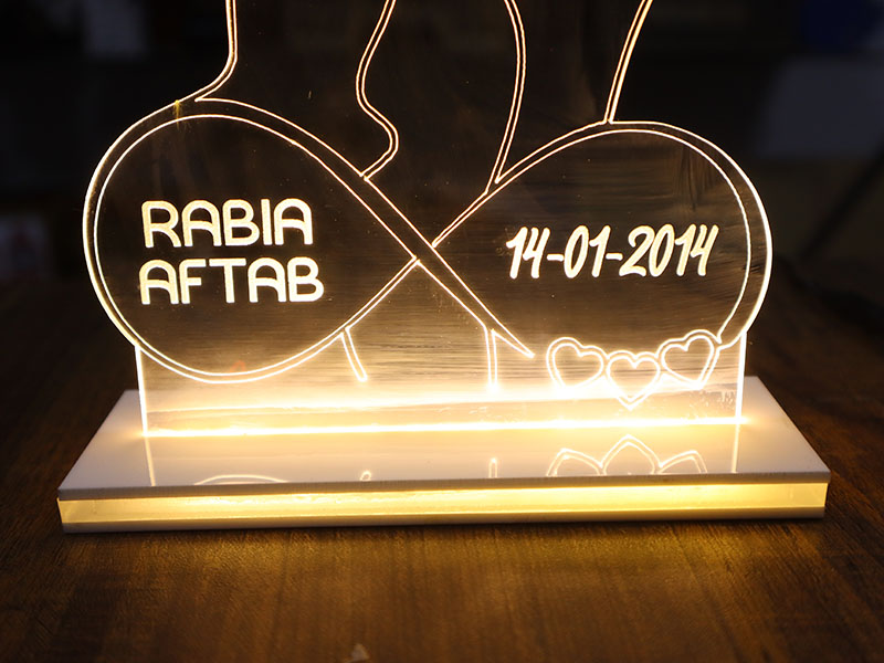Laser Cut Balloon Heart 3D Illusion Lamp Design with Base | Vectors File