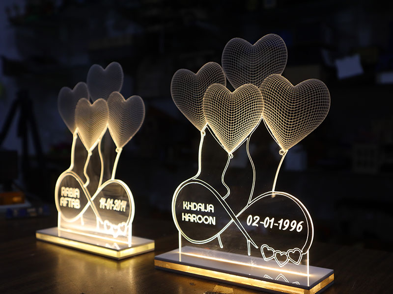 Laser Cut Balloon Heart 3D Illusion Lamp Design with Base | Vectors File