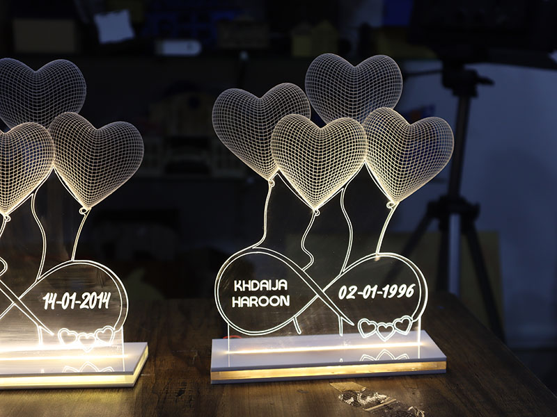 Laser Cut Balloon Heart 3D Illusion Lamp Design with Base | Vectors File